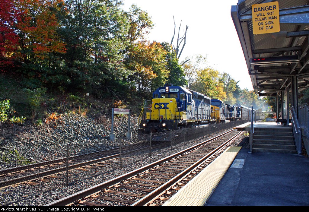 CSX 8882